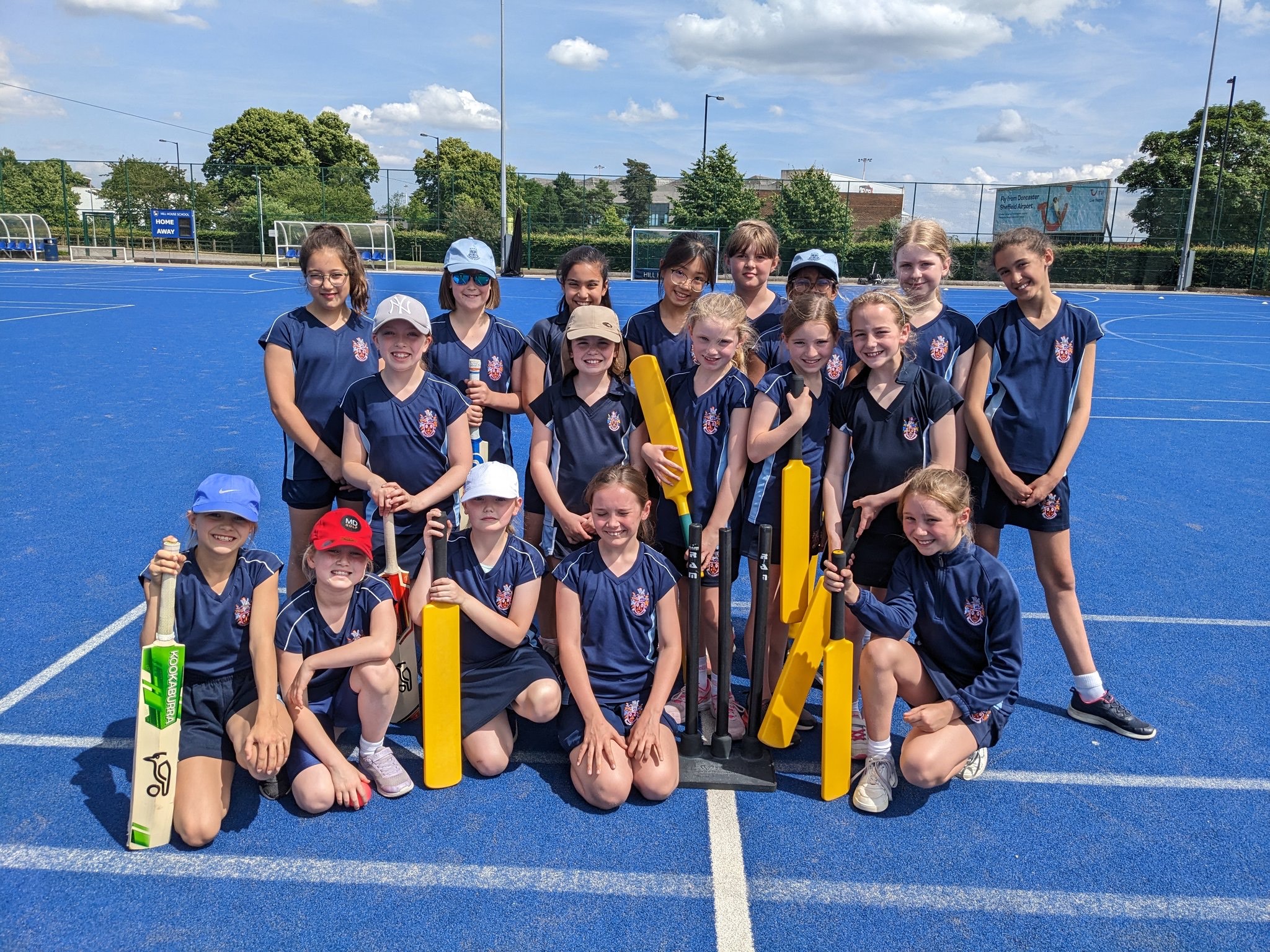 U10 Cricket Team Play Hill House - Wakefield Girls High School