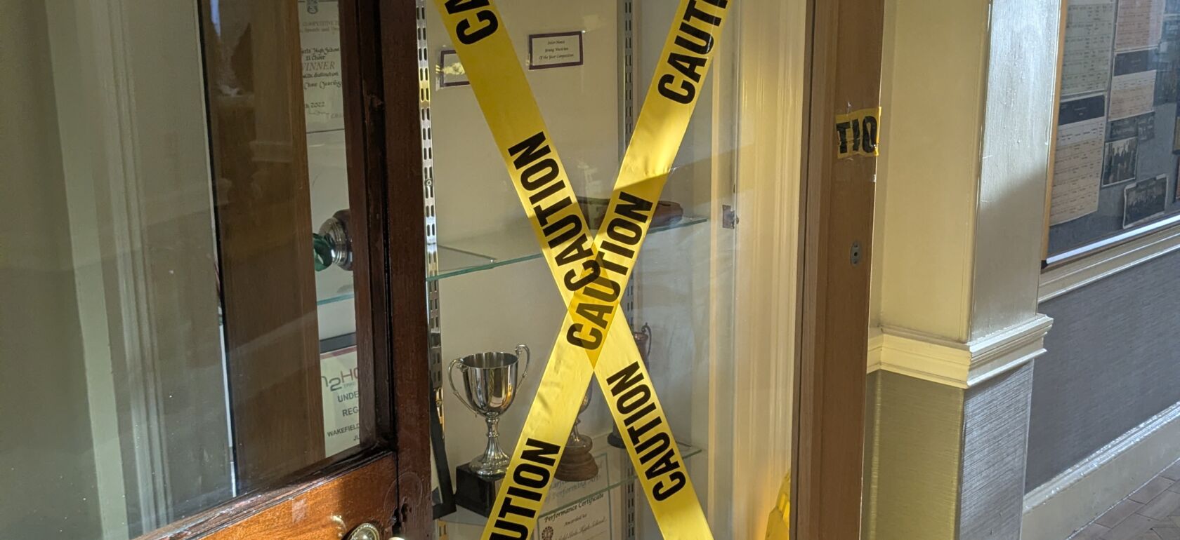 Science Beyond the Classroom: Year 6 become Crime Scene Investigators ...