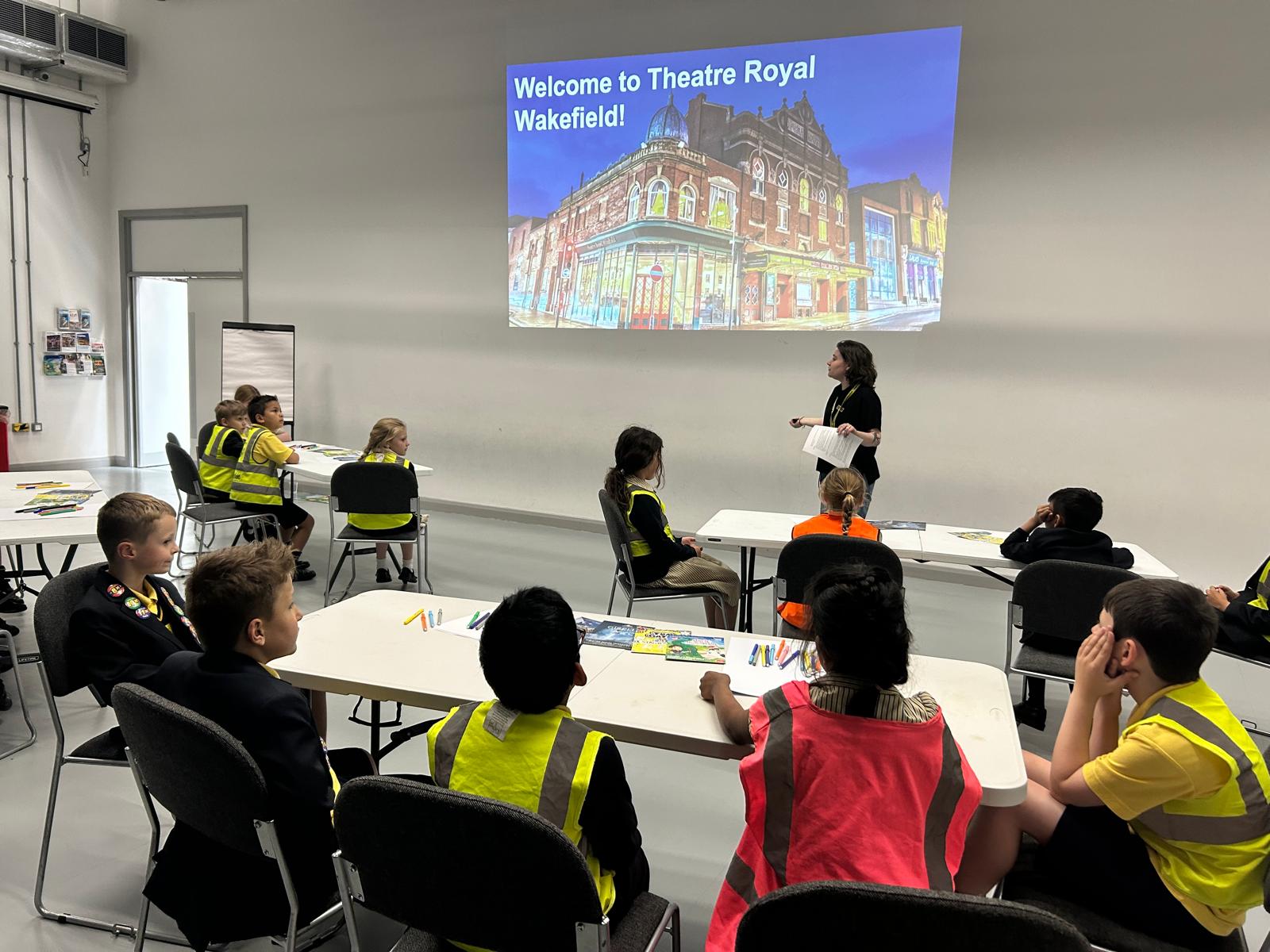 Year 2 go backstage at Theatre Royal Wakefield ! - Wakefield Grammar ...